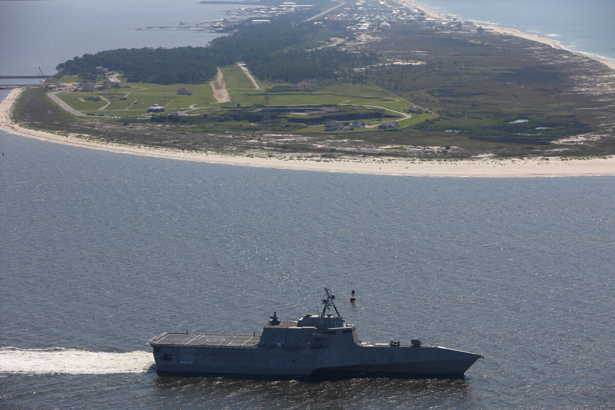 Austal delivers LCS 32 to U.S. Navy