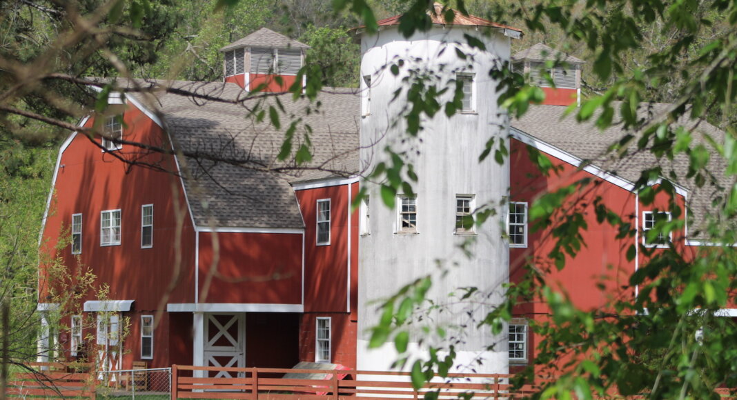 Oak Mountain State Park building event space, dog park