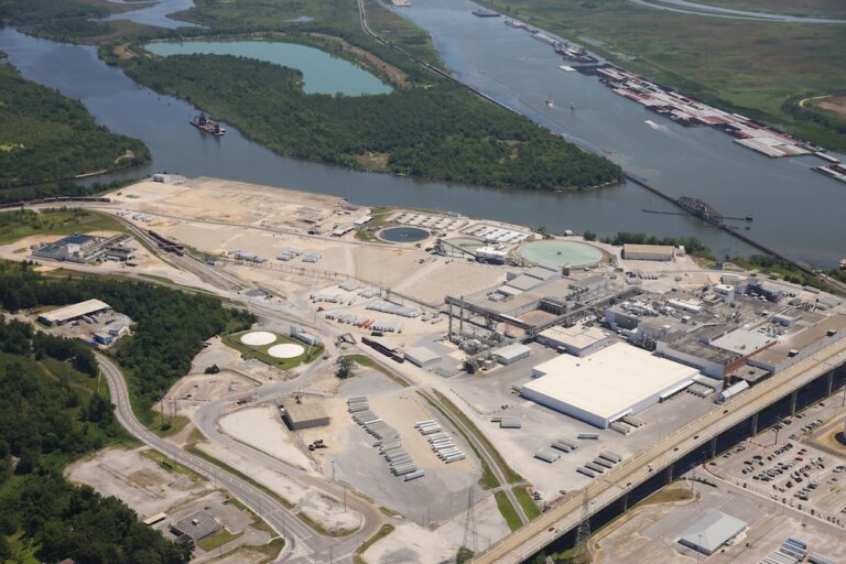 Kimberly-Clark announces $130M expansion in Mobile