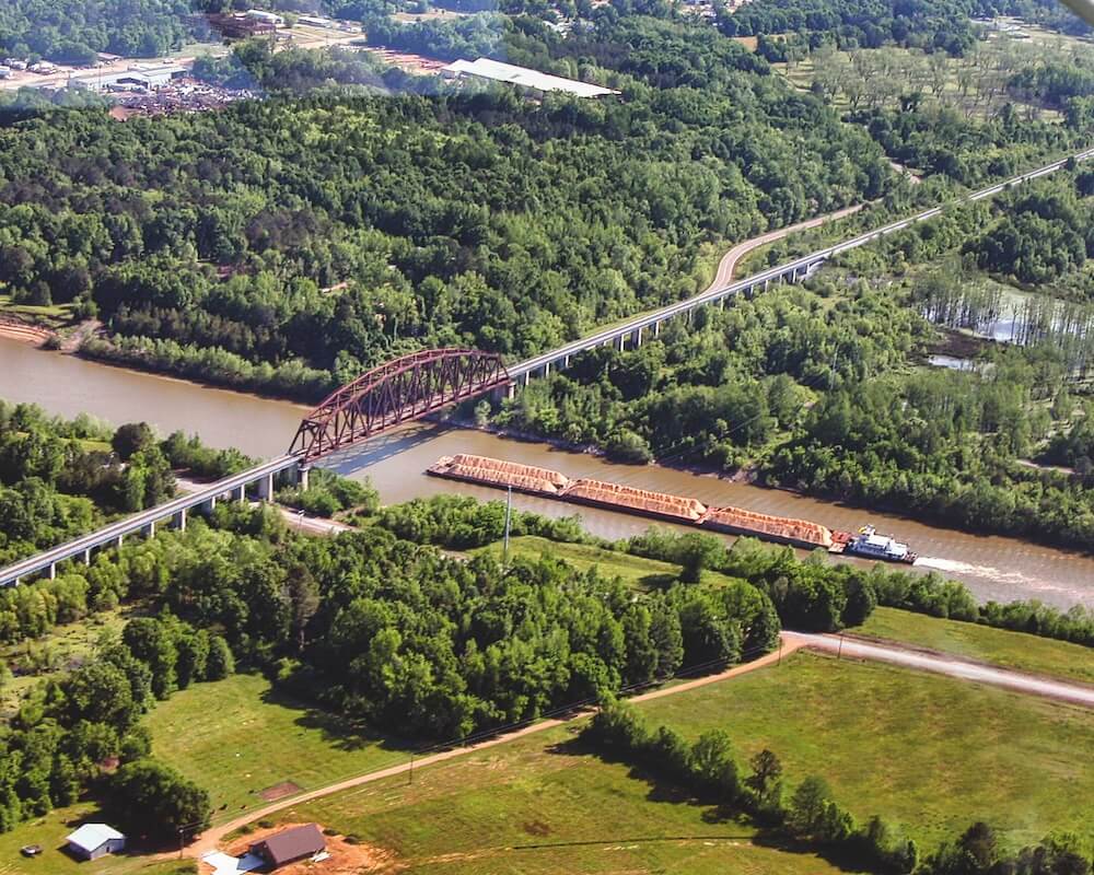 Alabama's marine highway carries tons upon tons of goods