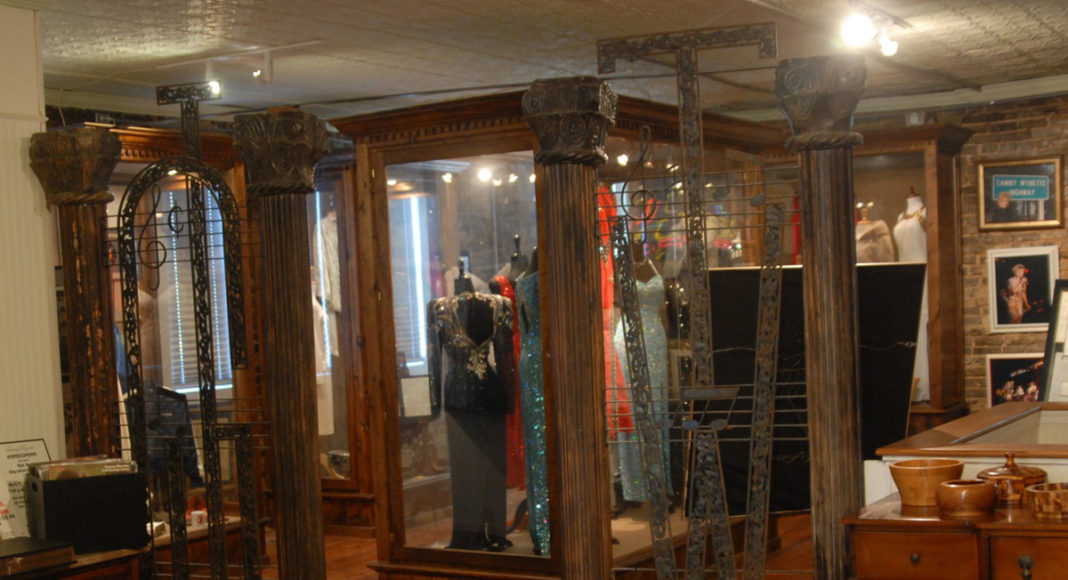 Family Fun Under the Shade Trees of Red Bay