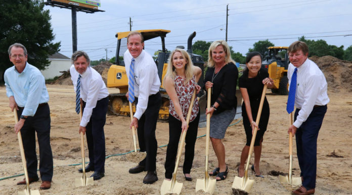 ServisFirst Expands in Florida